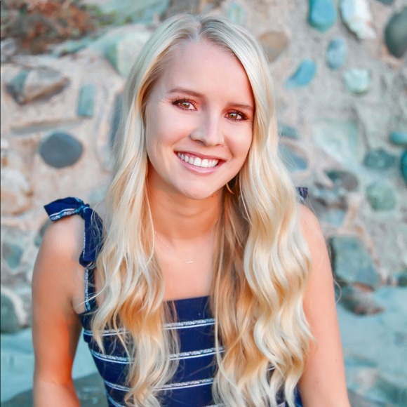 Makensie's Closet (@makensiekb) | Poshmark